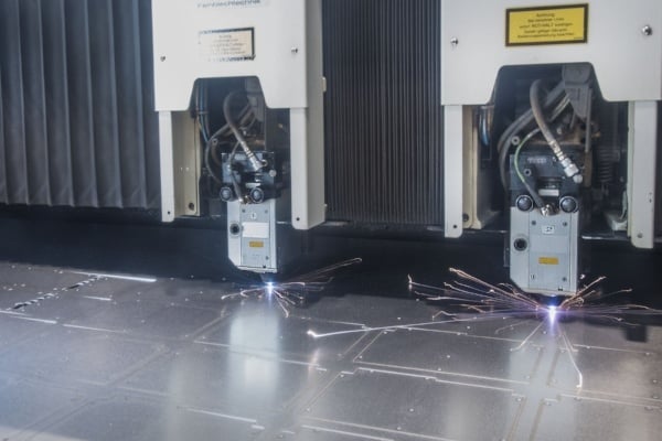 Laserschneiden im Doppelpack